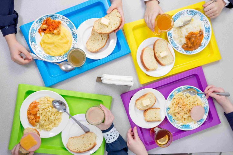 Mobilier et Vaisselle en cantines scolaires | Eurial Food Service
