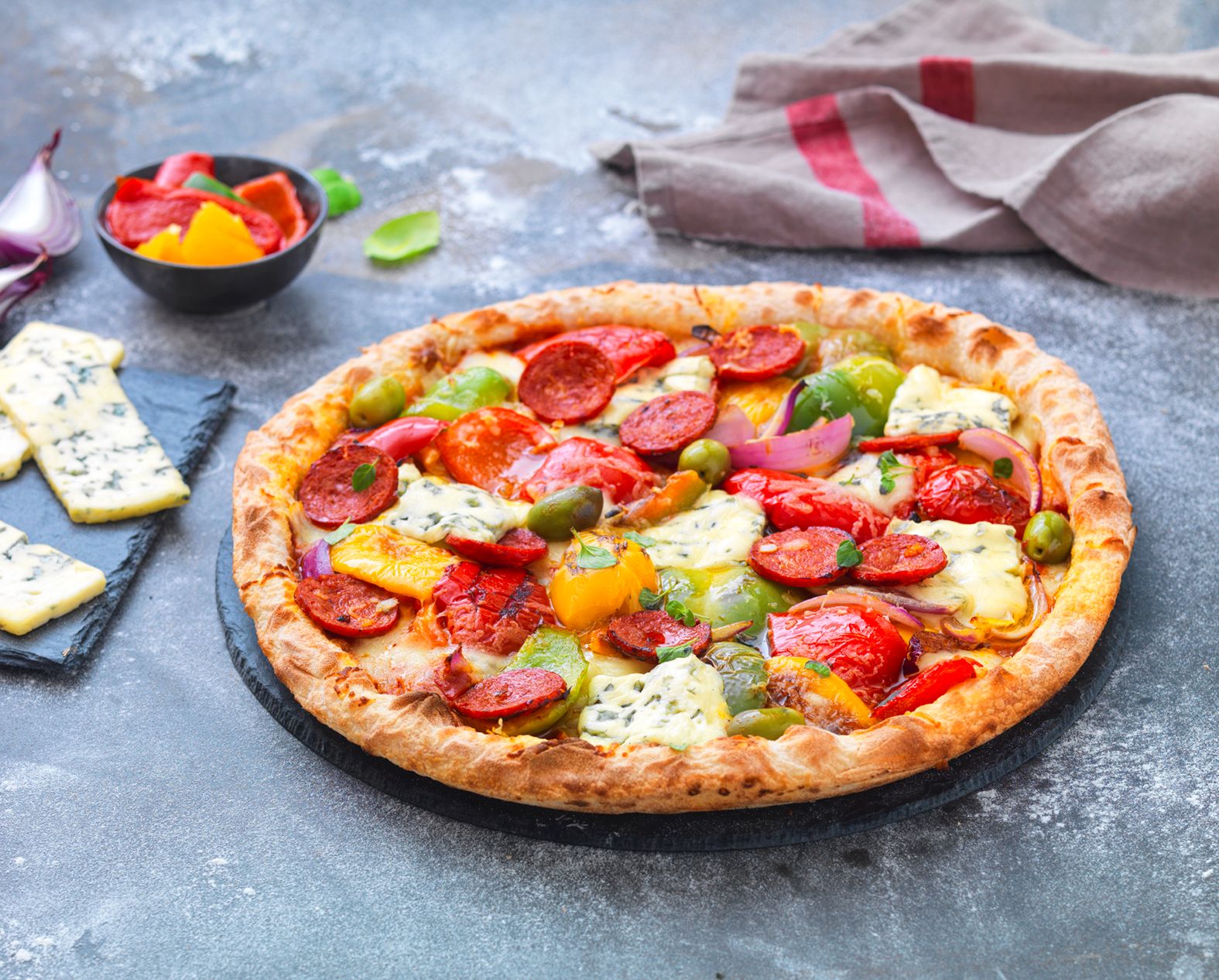 Pizza Bleu et Pepperoni | Recette Eurial Food Service